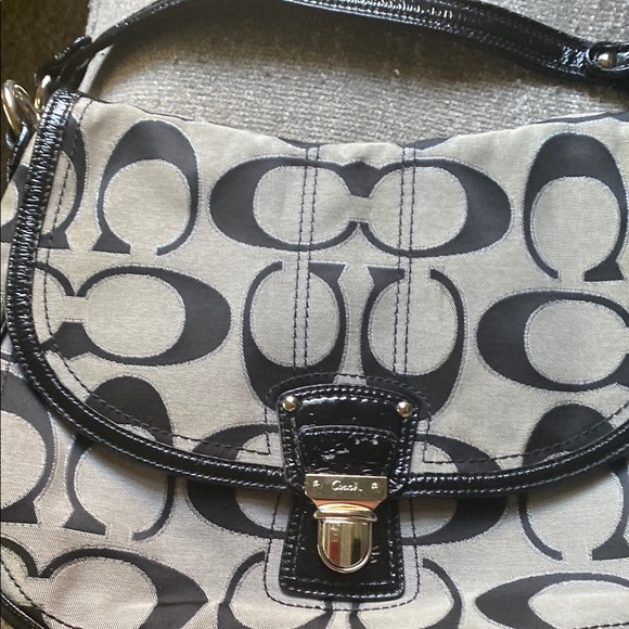 Coach | Bags | Coach Black And Gray Shoulder Bag With Signature ...